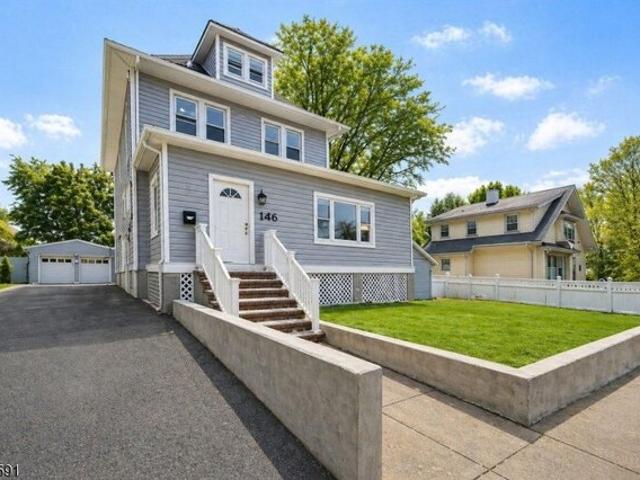 Poplar St, Ridgefield Park Village, Home For Sale