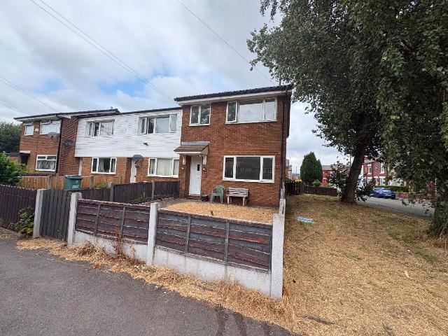 Poplar Street, Leigh WN7, 3 bed town house to rent, £895 pcm | PrimeLocation