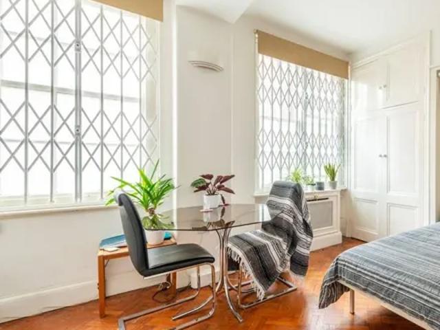 Poplar Place, London, W2 4RE, United Kingdom | Studio apartment for rent #134072085 | Rentberry