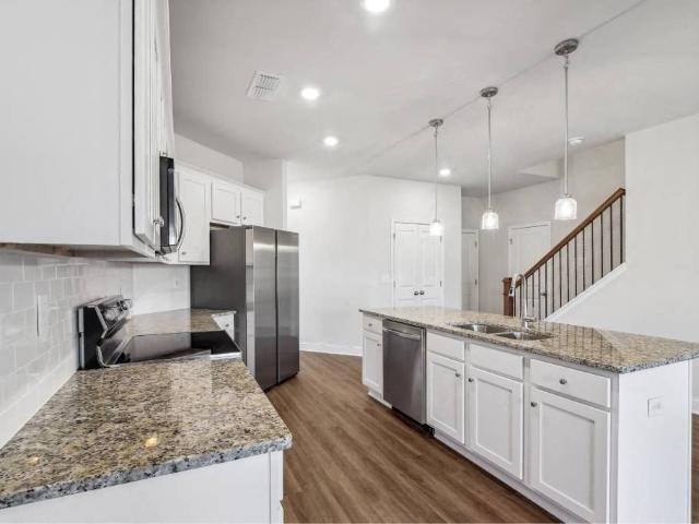 Poplar Row 3 Bedroom Apartment for Rent at 352 Stately Oaks Ct, Hoschton, GA 30548