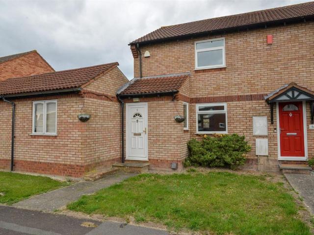 Poplar Road, Bridgwater TA6, 2 bed end terrace house to rent, £1,150 pcm | PrimeLocation