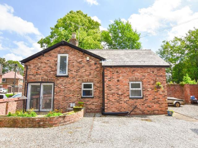 Poplar Road, Stretford M32, 1 bed flat to rent, £1,350 pcm | PrimeLocation