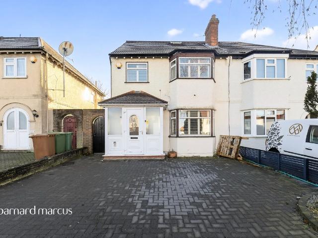 Poplar Road, Sutton SM3, 4 bed property to rent, £2,950 pcm | PrimeLocation