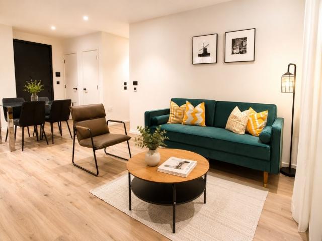 Poplar Riverside E14, 1 bed flat to rent, £2,100 pcm | PrimeLocation