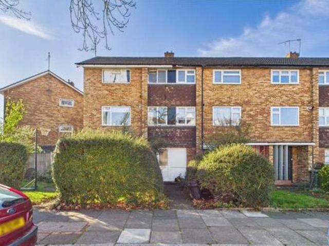 Poplar Walk, London, 2 Bedroom Apartment