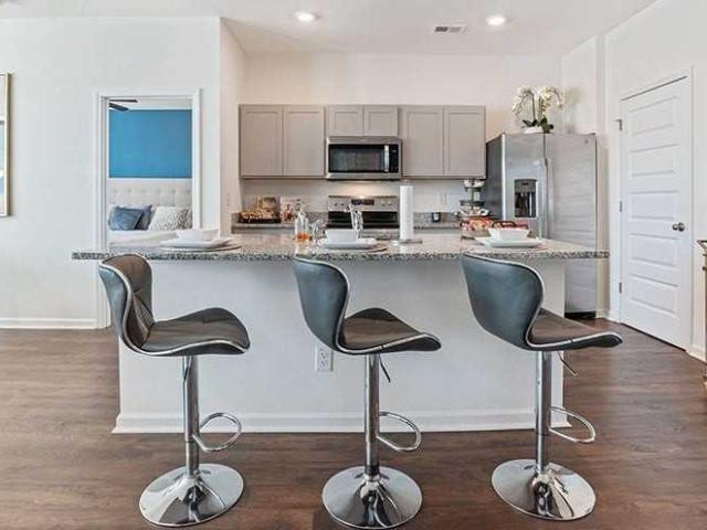 Poplar Village 4 Bedroom Apartment for Rent at 257 Bur Oak Bnd, Newnan, GA 30265