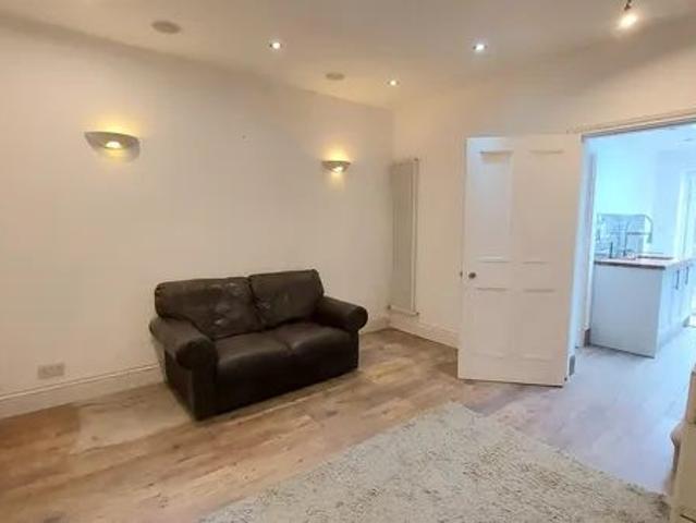 Poplars Road, Walthamstow E17, Property for rent