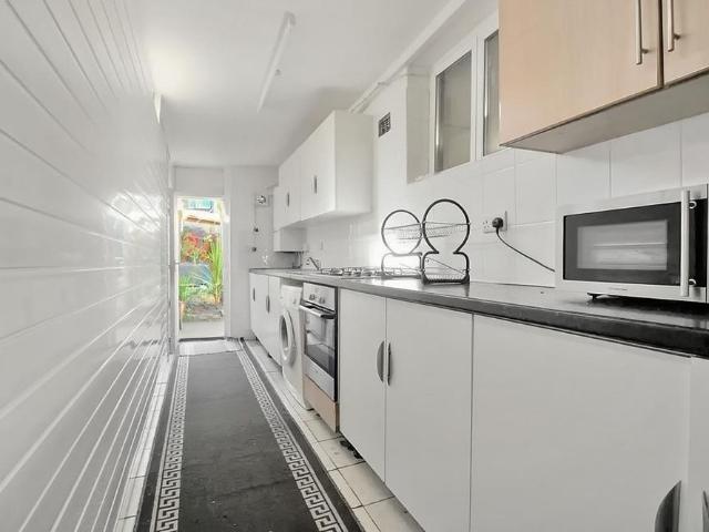 Poplars Road, Walthamstow, E17