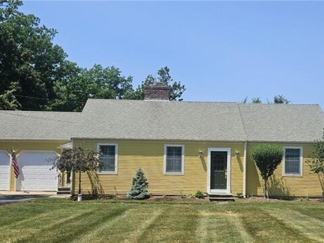 Poppasquash Rd, Bristol, Home For Sale