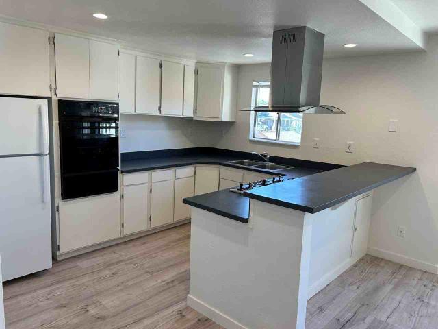Poppy 2 Bedroom Apartment for Rent at 7658/7660 Poppy Way, Citrus Heights, CA 95610