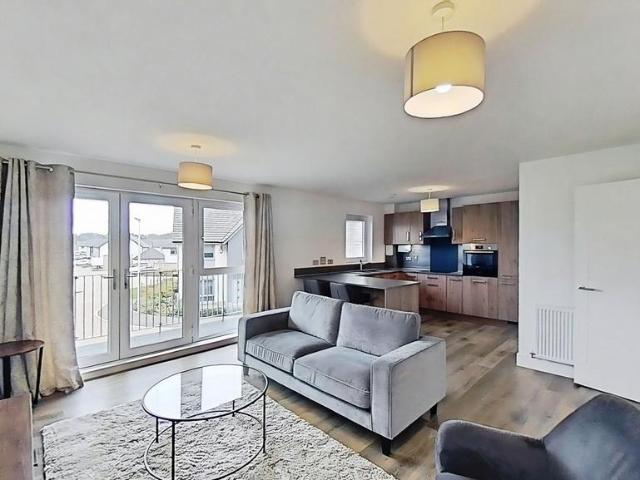 Poppy Cruick, Edinburgh, EH4 2 bed flat to rent £1,640 pcm £378 pw