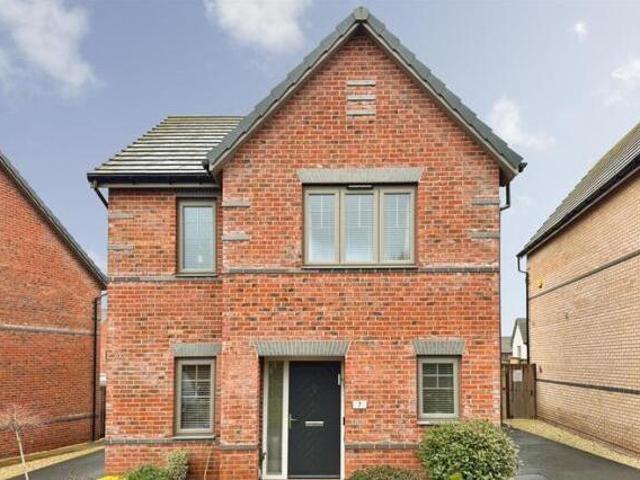 Poppy Field Way, Carlton in lindrick, 3 Bedroom Detached