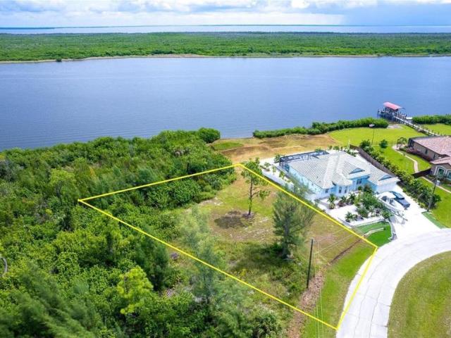 Port Charlotte FL 33981 102520164