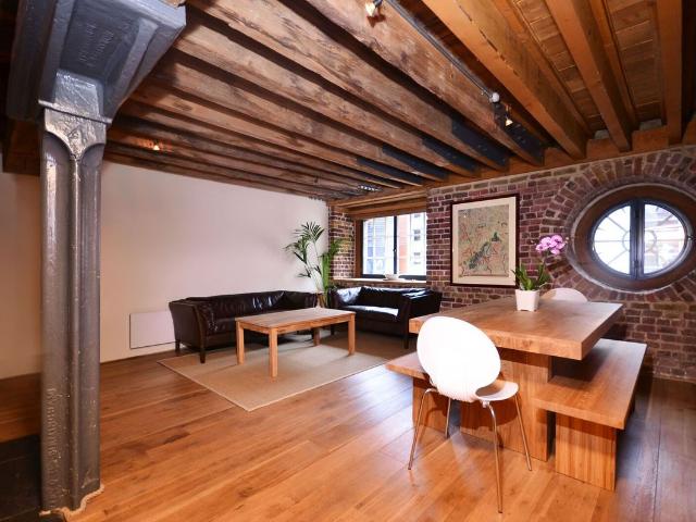 Port East Apartments, Canary Wharf, London E14, 2 bed flat to rent, £3,100 pcm | PrimeLocation