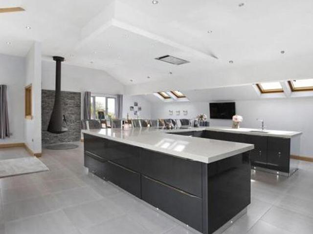 Port Road, Dawlish, 4 Bedroom House