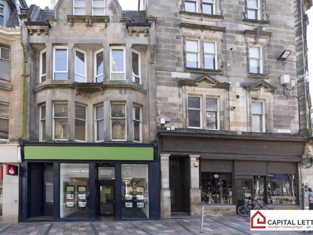 Port Street, Stirling FK8 3 bed flat to rent £1,950 pcm £450 pw