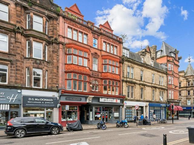 Port Street, Stirling, Stirlingshire FK8, 2 bed flat to rent, £1,100 pcm | PrimeLocation
