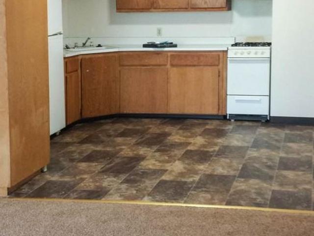 Port Vista Apartments 1 Bedroom Apartment for Rent at 3602 Packers Ave, Madison, WI 53704 Berkeley Oaks