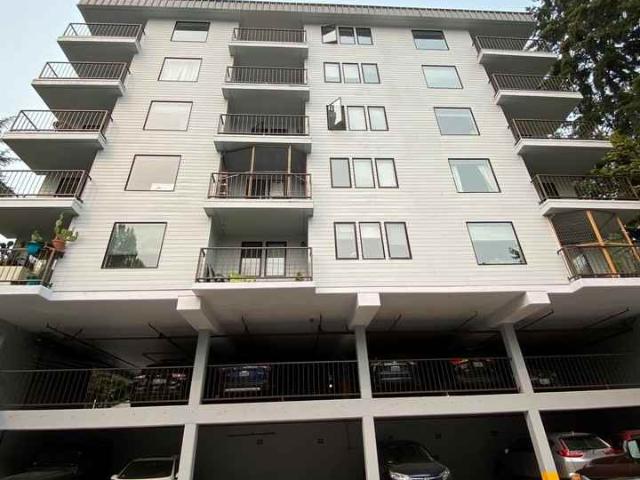 Portage Bay 2 Bedroom Apartment for Rent at 4016 8th Avenue Northeast, Seattle, WA 98105 University District