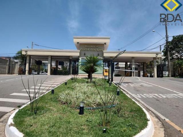 Linda Casa em Condomínio à Venda em Indaiatuba SP no Jardim Portal dos Ipês:, 3 suítes, 2 salas, 2