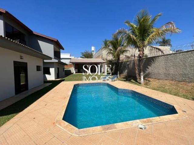 Portal da Colina Casa à Venda no Condomínio Portal da Colina – 400 m², 4 Suítes, Piscina e Terreno