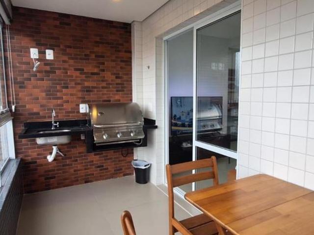 PORTEIRA FECHADA NA GUILHERMINA: 1 DORM SUÍTE COM MÓVEIS IMPECÁVEIS E LAZER COMPLETO!