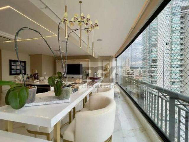 PORTEIRA FECHADA, ALTÍSSIMO PADRÃO | 204 m² | 3 Suítes | Boqueirão RGL IMÓVEIS