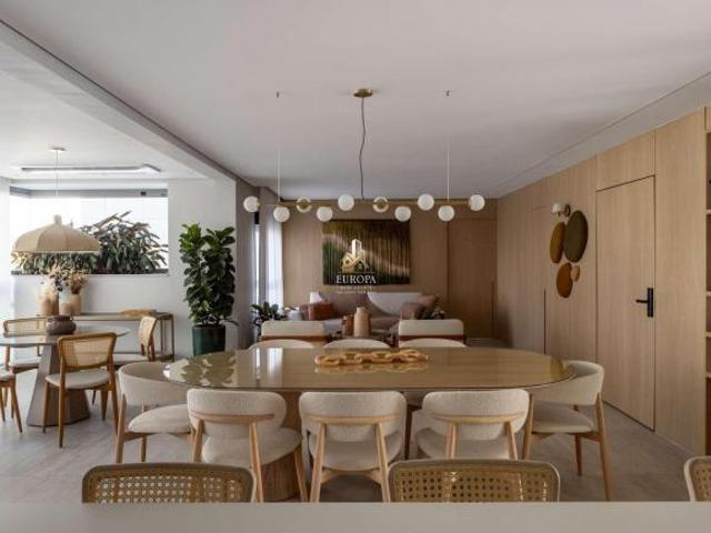 PORTEIRA FECHADA, Apartamento à venda 165m², 3 suítes e 2 vagas Jardim Vila M