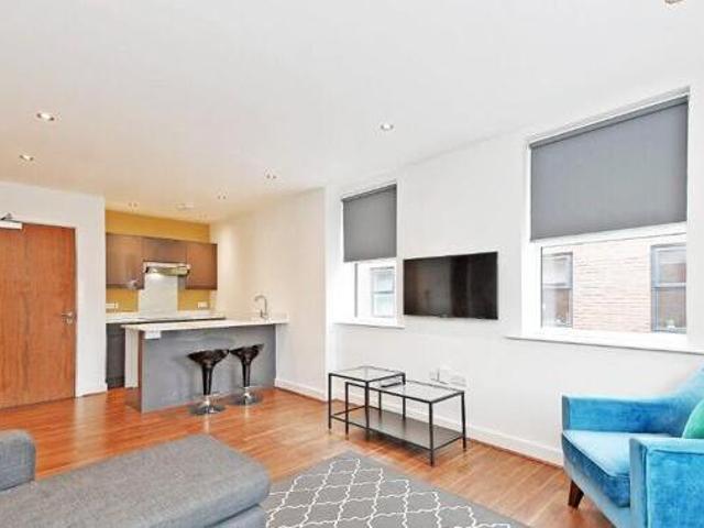 Porterbrook South, Pear Street, Studio Flat For