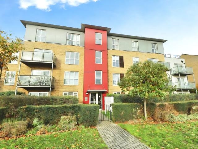 Porters Way, West Drayton UB7, 1 bed flat to rent, £1,450 pcm | PrimeLocation