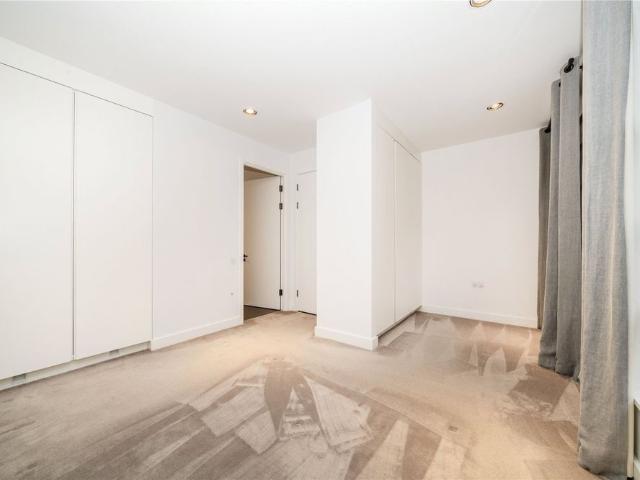 Porteus Place, Clapham, SW4, London