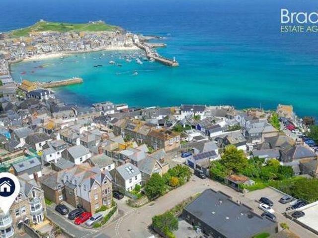 Porthminster Terrace, St. Ives, 2 Bedroom Apartment