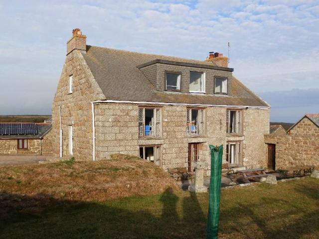 Porthcurno, Penzance TR19, 3 bed flat to rent, £995 pcm | PrimeLocation
