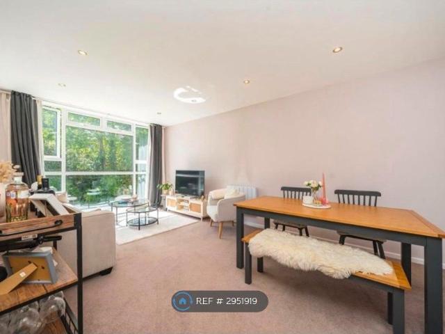 Portinscale Road, London SW15, 2 bed flat to rent, £2,700 pcm | PrimeLocation