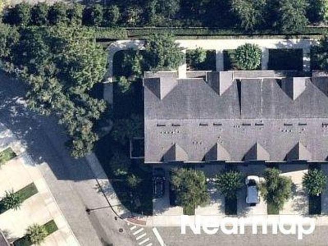 Portico Ct
