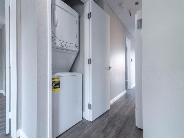 Portico 1 Bedroom Apartment for Rent at 140 W Hill Ave, Fullerton, CA 92832