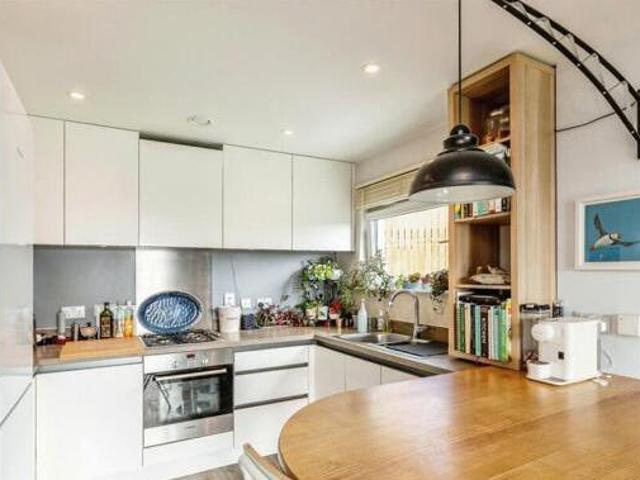 Portishead, Argentia Place, Bristol, 2 Bedroom Flat
