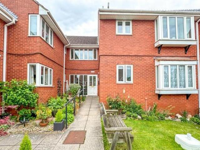 Portishead, Clockhouse Mews, Bristol, 2 Bedroom Apartment