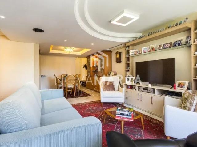 Apartamento 3 dormitórios com 3 garagens Bairro Auxiliadora