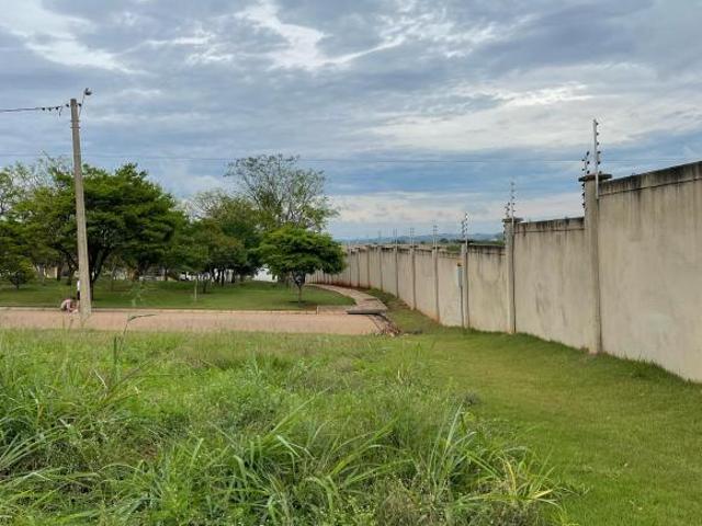 Porto Feliz Terreno plano 360 m² em condomínio fechado