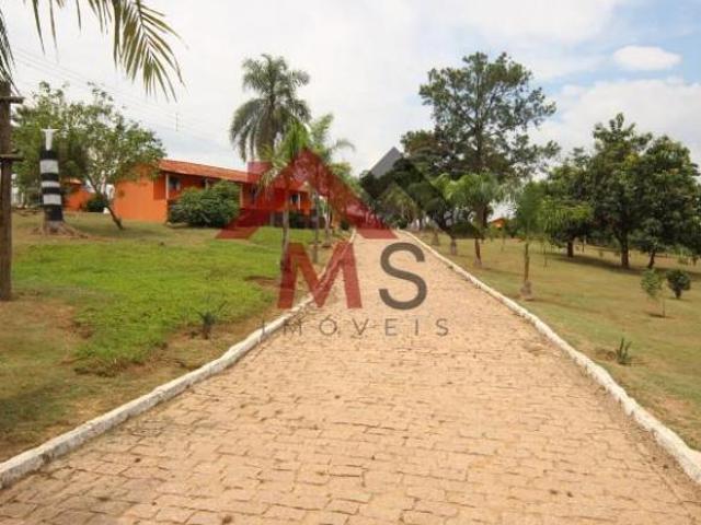Porto Feliz, mini Haras com 33.000 m²