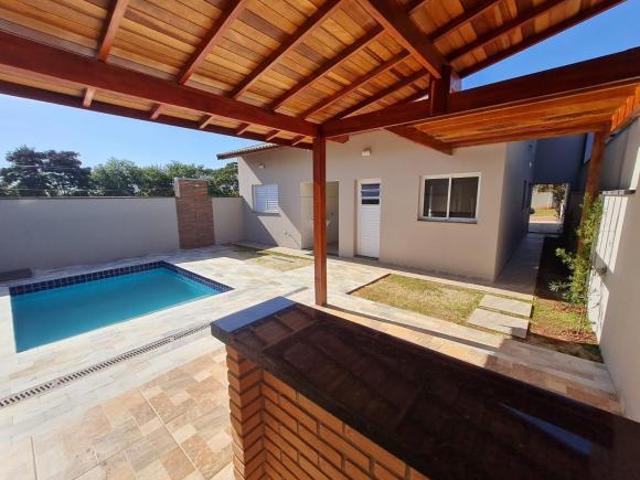 Porto Feliz SP Casa em Condomínio Fechado 3 Quartos 1 Suíte Piscina e mais