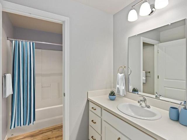 Portola Bridge Creek 2 Bedroom Apartment for Rent at 9211 Ne 15th Ave, Hazel Dell, WA 98665 Northeast Hazel Dell