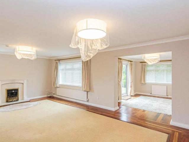 Portola Close, Grappenhall, Warrington