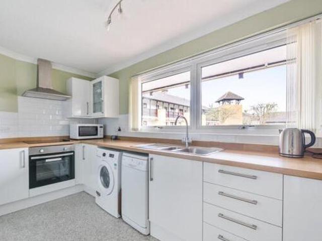 Portland Drive, Oaktree Court, Willen, 2 Bedroom Retirement