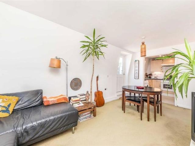 Portland Grove, SW8, London