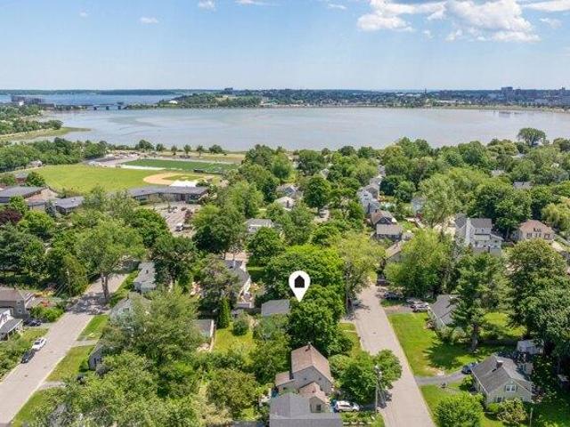 Portland ME 04103 105190149