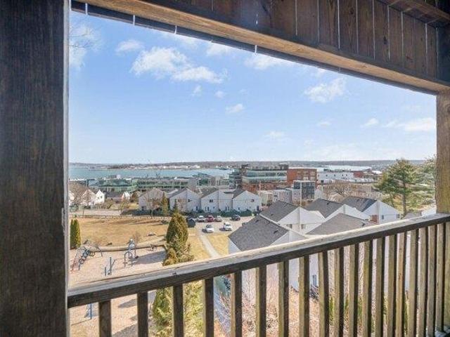 Portland ME 04101 104791746