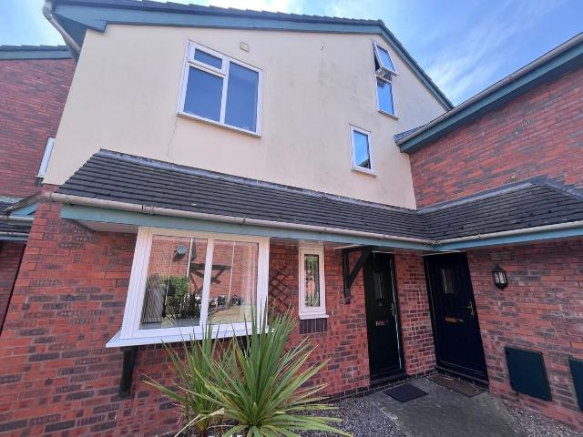 Portland Mews, Porthill ST5, 1 bed flat to rent, £650 pcm | PrimeLocation