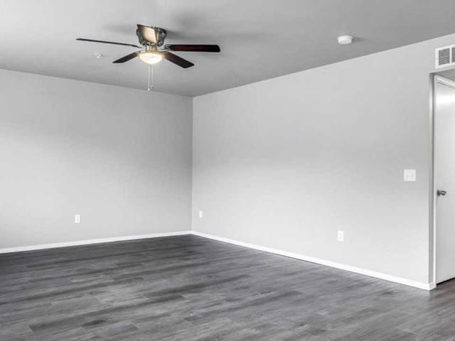Portland Park Apartments 2 Bedroom Apartment for Rent at 3175 N Portland Ave, Oklahoma City, OK 73112 Pennington